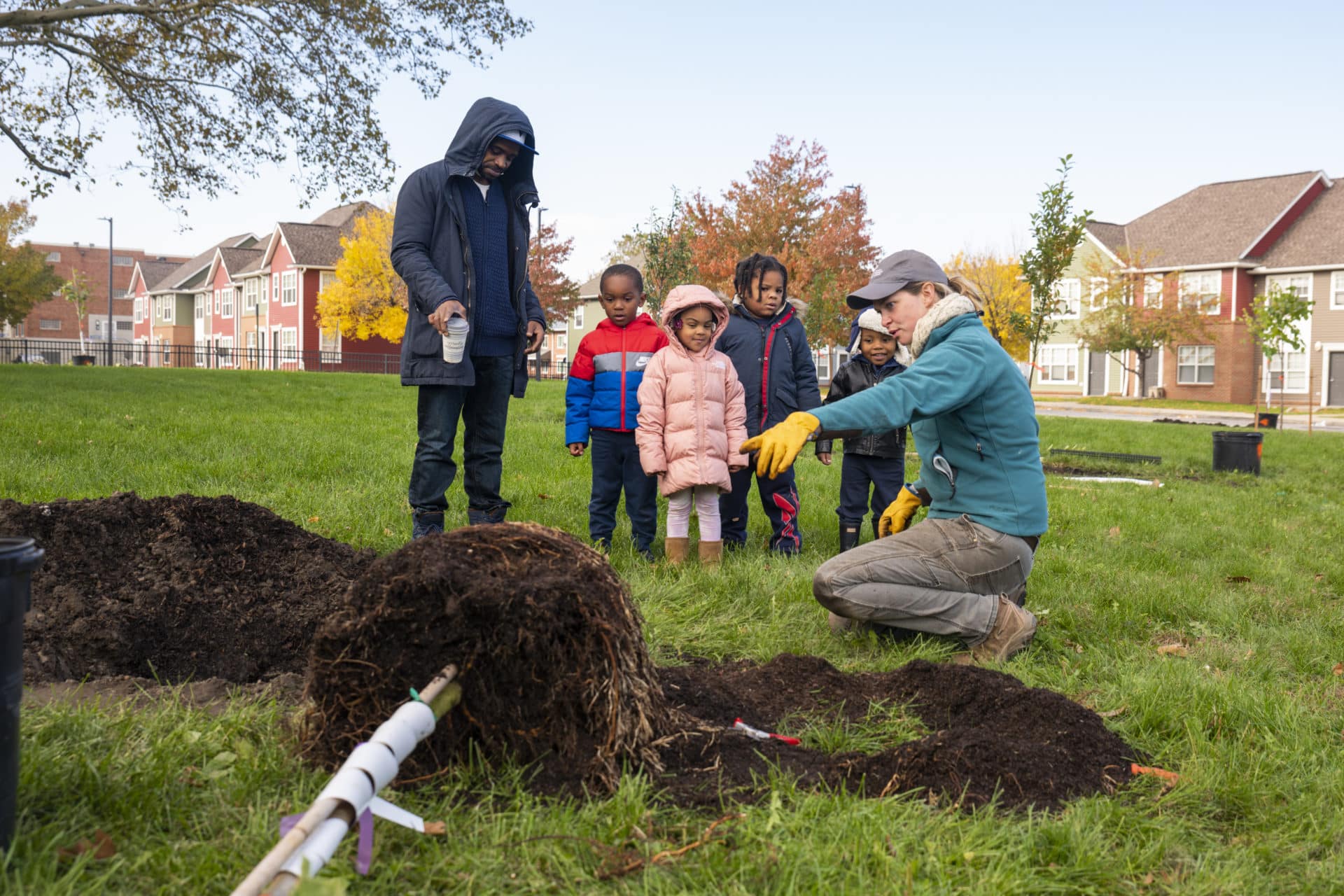 People for Trees: Planting One Tree at a Time to Make a Big Impact ...